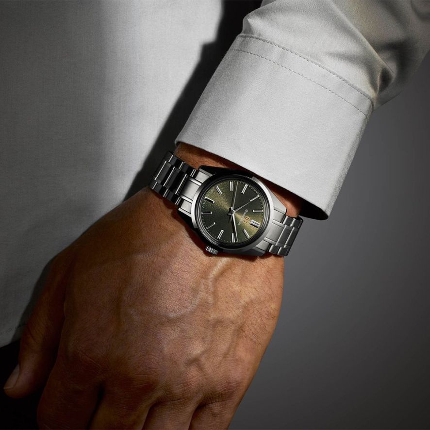 Grand Seiko ‘Mount Iwate – Autumn Dusk’ European Limited Edition | AMJ ...